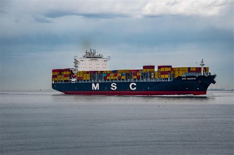 10000 Free Msc Air Cargo And Cargo Ship Images Pixabay