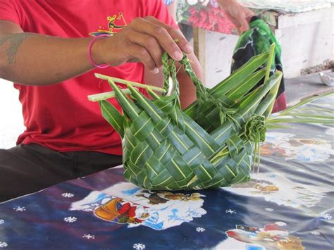 Discover 49 Palm Weaving And Weaving Ideas Palm Leaf Crafts Flax Weaving And More