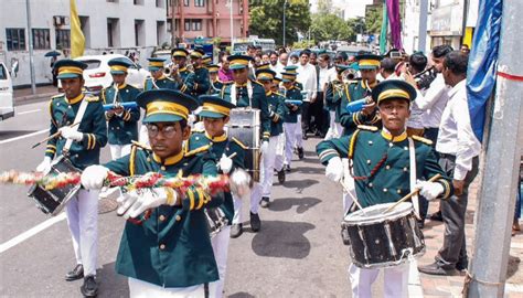 සජිත්ගේ සක්වල වැඩසටහනින් කොළඹ ටී බී ජයා සහිරා විද්‍යාලයට සුහුරු පන්ති කාමරයක් Lnw Sinhala