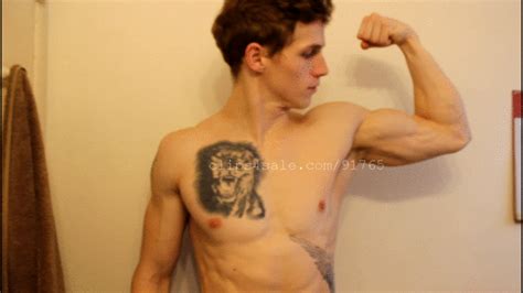 Muscle Men Aaron Flexing Part13 Video1 Mp4