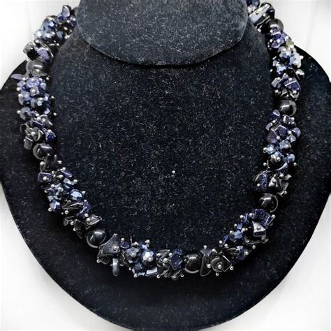 Буси синій золотий пісок — ціна 480 грн у каталозі Кольє і намиста Купити аксесуари за доступною