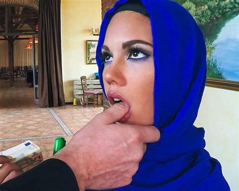 Who Is This Apolonia Lapiedra 468842 ›