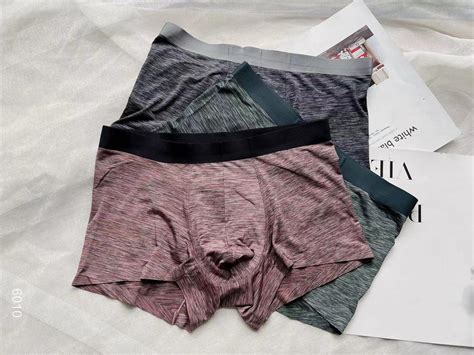 Үнэ 4500 Эрэгтэй дотуур хувцас Өмнөговь Бидний дэлгүүр