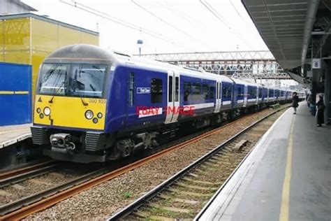 Photo Class 360 Desiro 4 Car Emu No 360 113 At Stratford On A Clacton Liverpo £2 00 Picclick Uk