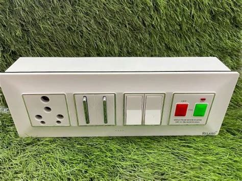 Polycarbonate Modular Plates Relaxo 8module For Office White At Rs