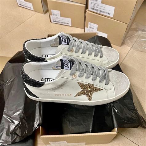 Кеди Golden Goose — ціна 4200 грн у каталозі Кеди Купити жіночі речі за доступною ціною на Шафі