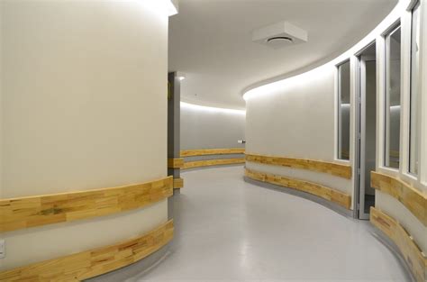 Hybrid Theatre Ehh Arch