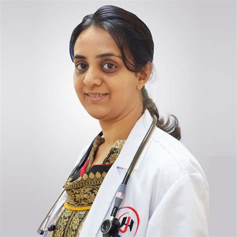 Dr Aparna Bhat Primecare Hospital