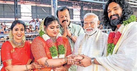 ‘മാതാപിതാക്കളുടെയും മുത്തശ്ശിമാരുടെയും സമ്മാനം മകൾ അണിഞ്ഞിരുന്ന ആഭരണങ്ങളെ കുറിച്ച് സുരേഷ് ഗോപി