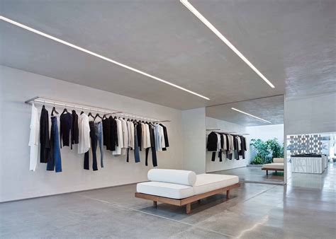 Standard Architecture Creates Hollywood Shop For Helmut Lang