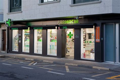 Diseño proyecto y reforma farmacia Zas A Coruña Galicia Farmacia Proyectos Fachadas