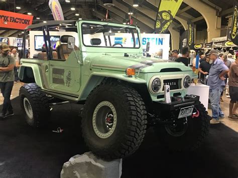1971 Fj40 With A 3f E Inline Six Artofit
