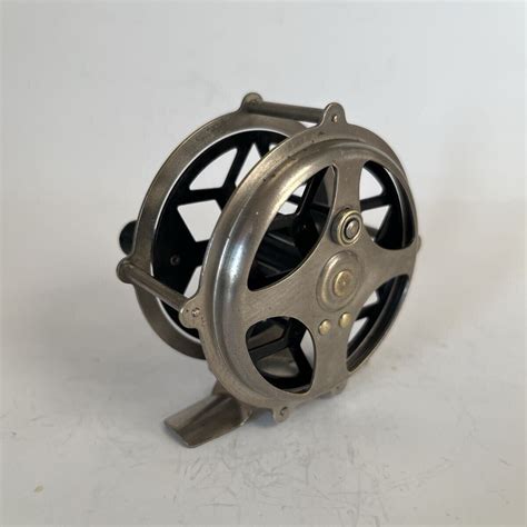 Yahooオークション Vintage Raised Pillar And Skeleton Fly Reel Us