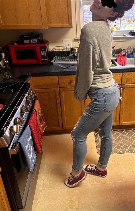 Mom Jeans On Point Today R Momsgonemild