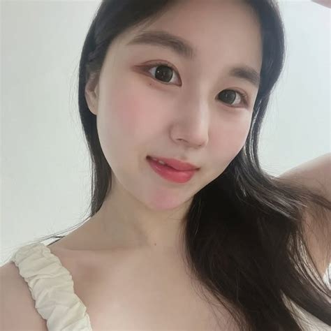 Sunye • Threads Say More