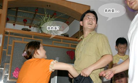 16岁伴娘遭扒衣性侵 被群男摸遍胸部下体海口网