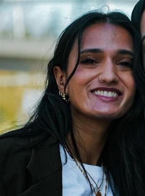 Vaniya Agrawal Height Biography Starsunfolded