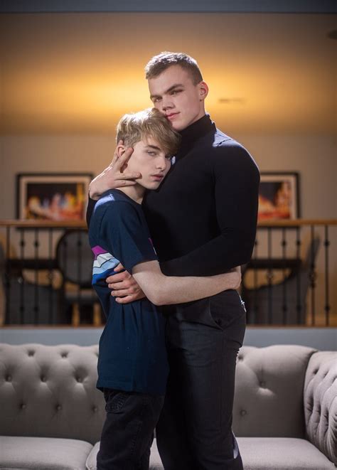 LM ADAM REID DEREK SHAW Photo 4 BabeFriendTV Com