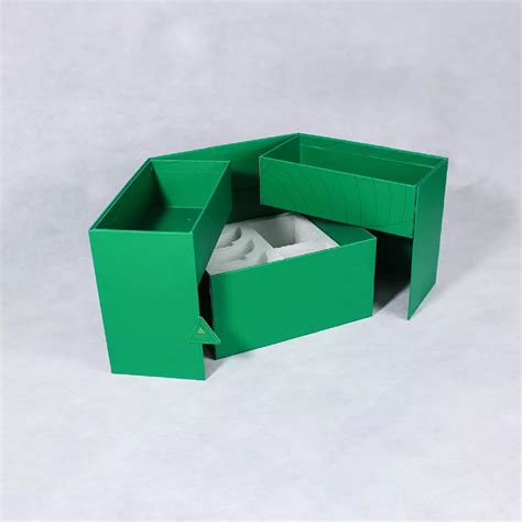 Square Green Rotating Rigid Box Forestpackage