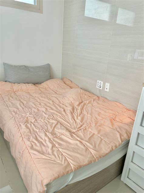 더블사이즈 수납형 침대 프레임 매트리스와 매트리스 커버 필요하시면 드립니다