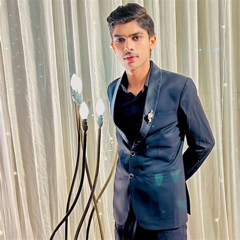 Saif Nasir 🖤 Saif Aryan01 • Threads Say More