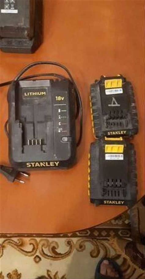 Аккумуляторы от шуруповерта stanley 18В. 2 штуки | Festima.Ru – частные ...
