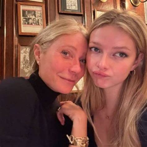 Gwyneth Paltrow Daughter Apple Turns 21 Her Transformation From