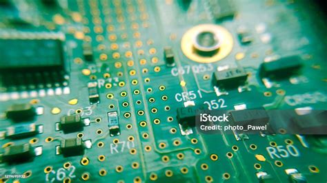 녹색 전자 회로 기판 또는 Pcb 인쇄 회로 기판 클로즈업 0명에 대한 스톡 사진 및 기타 이미지 0명 Cpu 공학