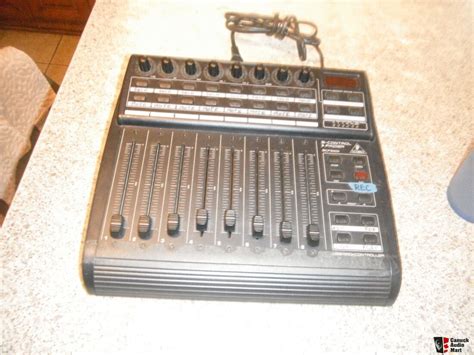Behringer Bch2000 B Controller Fader Usbmidi Controller With 8