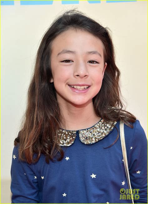 Ruby Barnhill Brings The Bfg To Hollywood Photo 987271 Photo