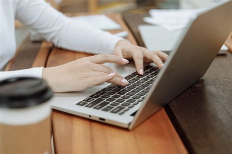 cara benar mengatasi reboot and select proper boot device di laptop