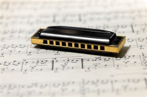 25 Easy Harmonica Songs For Beginners Musician Wave