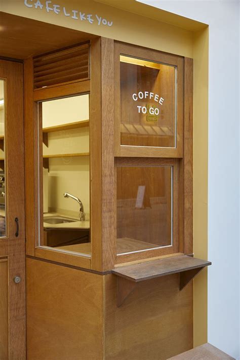 No2967 카페라잌유 화이트and우드톤 귀여운 디자인의 5평 소형카페인테리어 상점 내부 상점 내부 디자인 레스토랑 디자인