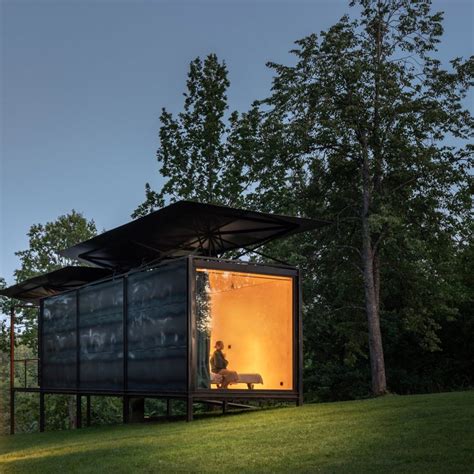 Roaming Market By Aberrant Architecture