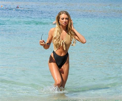 Georgia Harrison Hot Bikini Body Hot Celebs Home