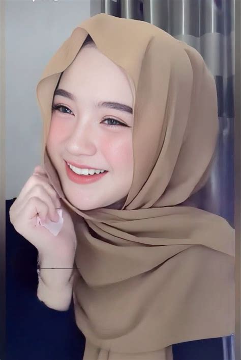 Janda Muda Hayo Apalagi Semua Orang Facebook