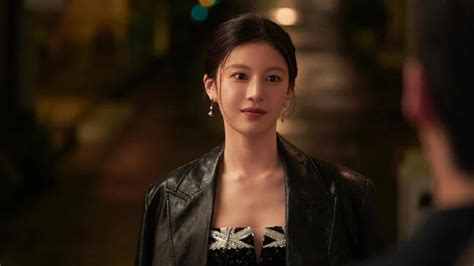A Fairytale Feeling Go Youn Jung On Can This Love Be Translated