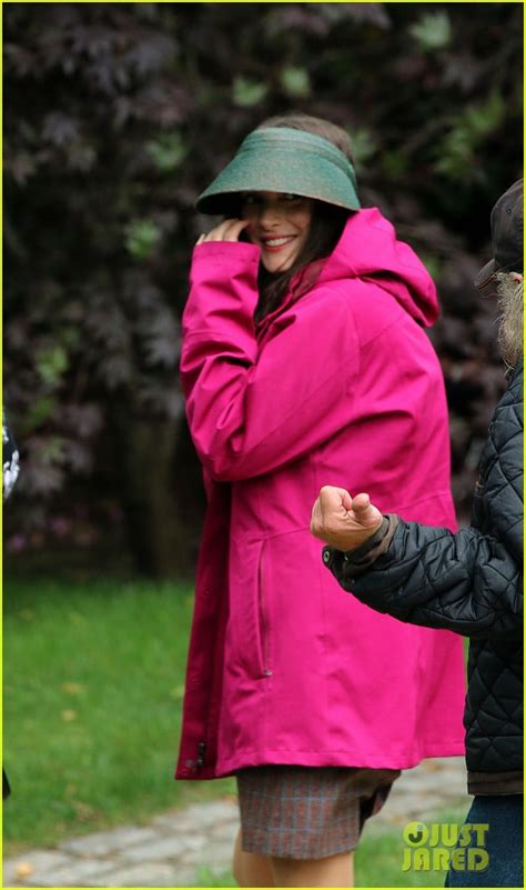 Photo Winona Ryder Fake Baby Bump Experimenter Photo Just Jared Entertainment News