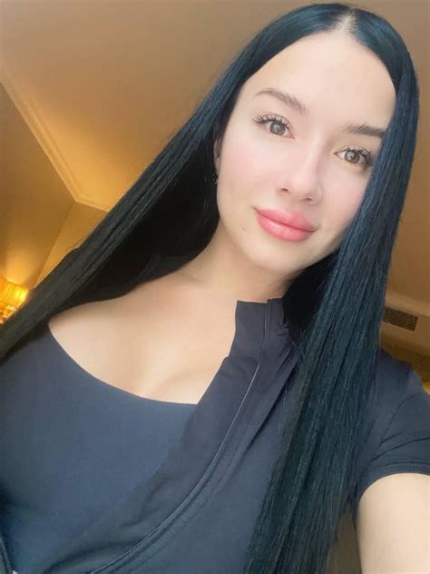 Name One Thing That Always Makes You Smile R Smileygirls
