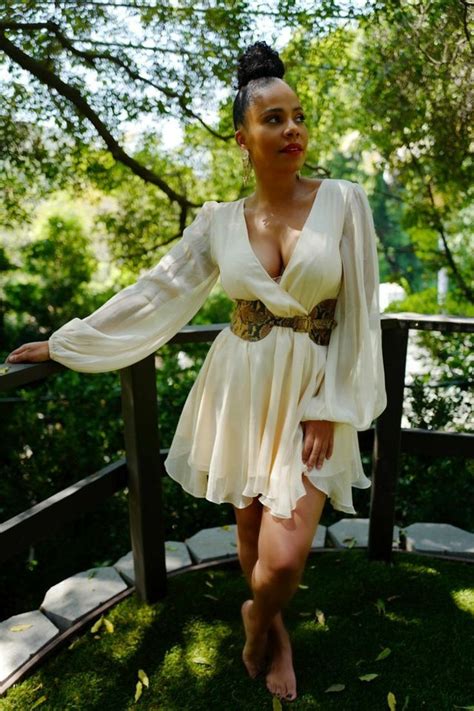 Sanaa Lathan Vs Halle Berry R Hiphopgonewild