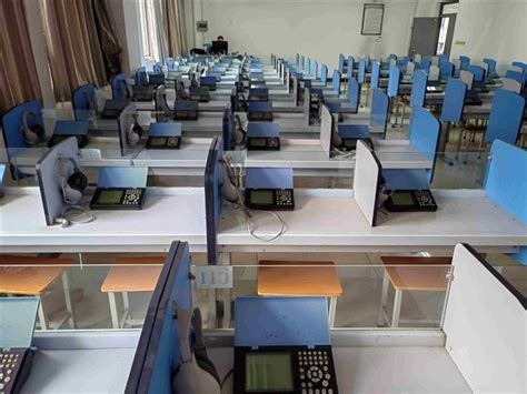 High Quality Classroom Digital English Language Laboratory Factory