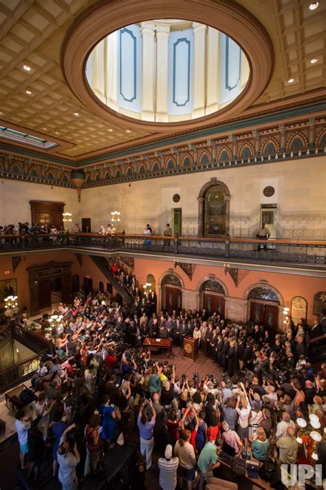 South Carolina Governor Signs Bill To Remove Confederate Flag All