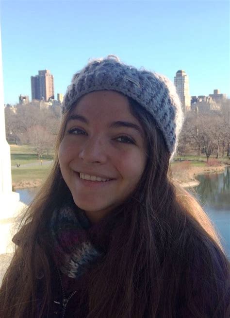 Clara Longo De Freitas Ermira