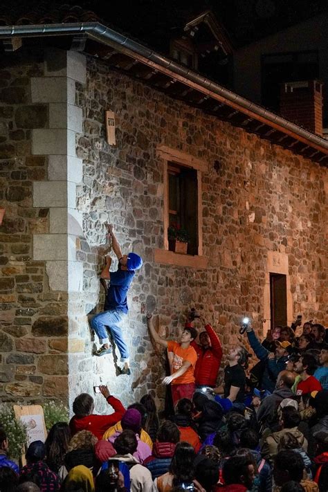 Soy 🧗 Un Rocódromo Para Todos En Las Calles De Potes La Copa Urbana De Escalada Servirá Para