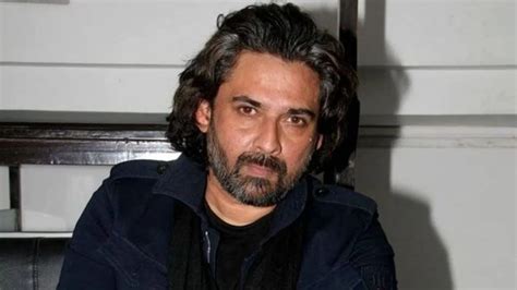 Mukul Dev को भाई राहुल देव ने दी अंतिम विदाई फफक फफक रोए बिंदू दारा सिंह Mukul Dev Funeral
