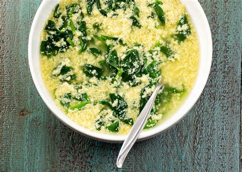 Stracciatella Alla Romana Italian Egg Drop Soup W Spinach Umami Girl