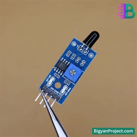 Advanced 4 Pin Flame Sensor Module Nhr0057 For Fire Detection
