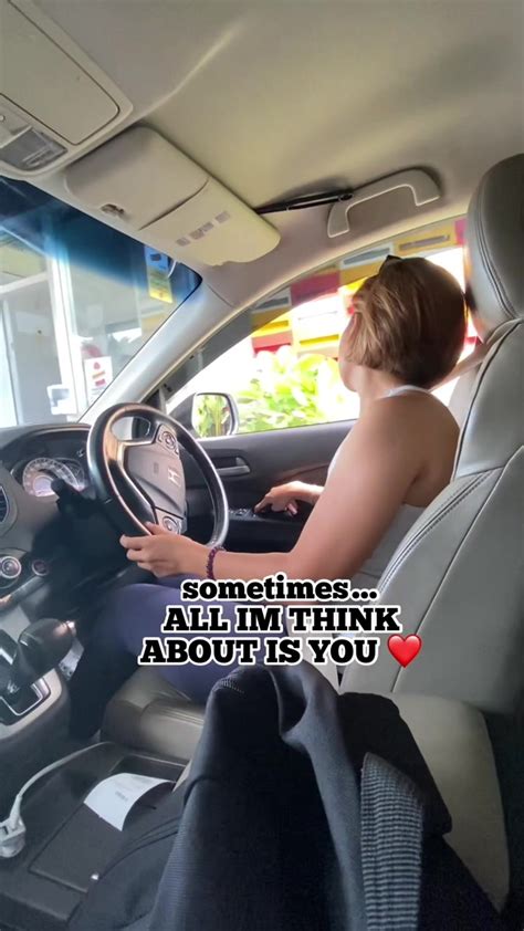 Momi Itha Momiitha Urlebird