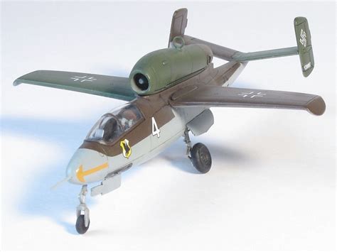Heinkel He-162 Volksjager — Каропка.ру — стендовые модели, военная ...