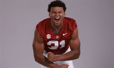 What Freddie Roach Is Telling Keon Keeley To Make Sure He Focuses On To